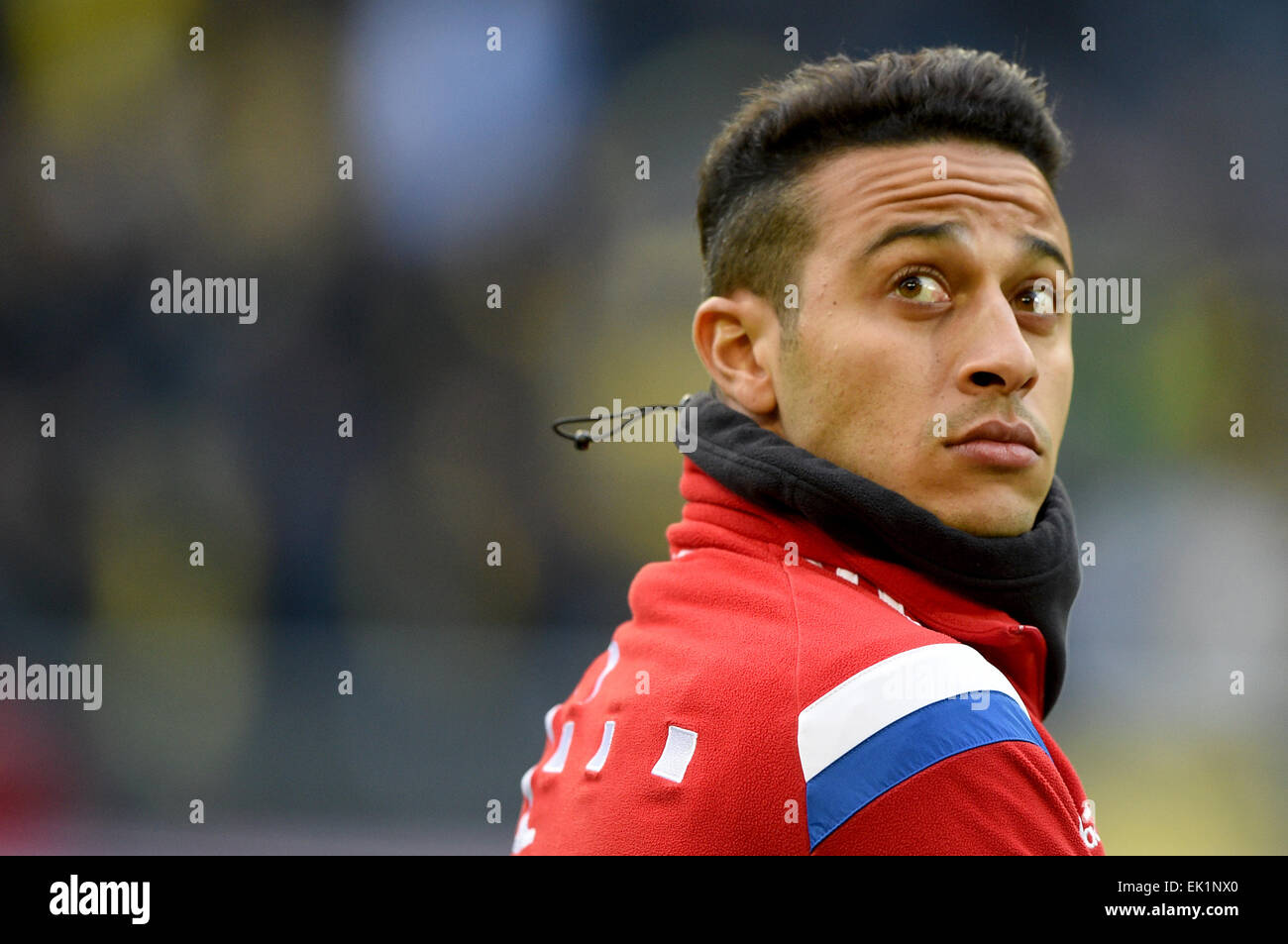 Dortmund, Germany. 4th Apr, 2015. Munich's Thiago Alcantara is standing ...