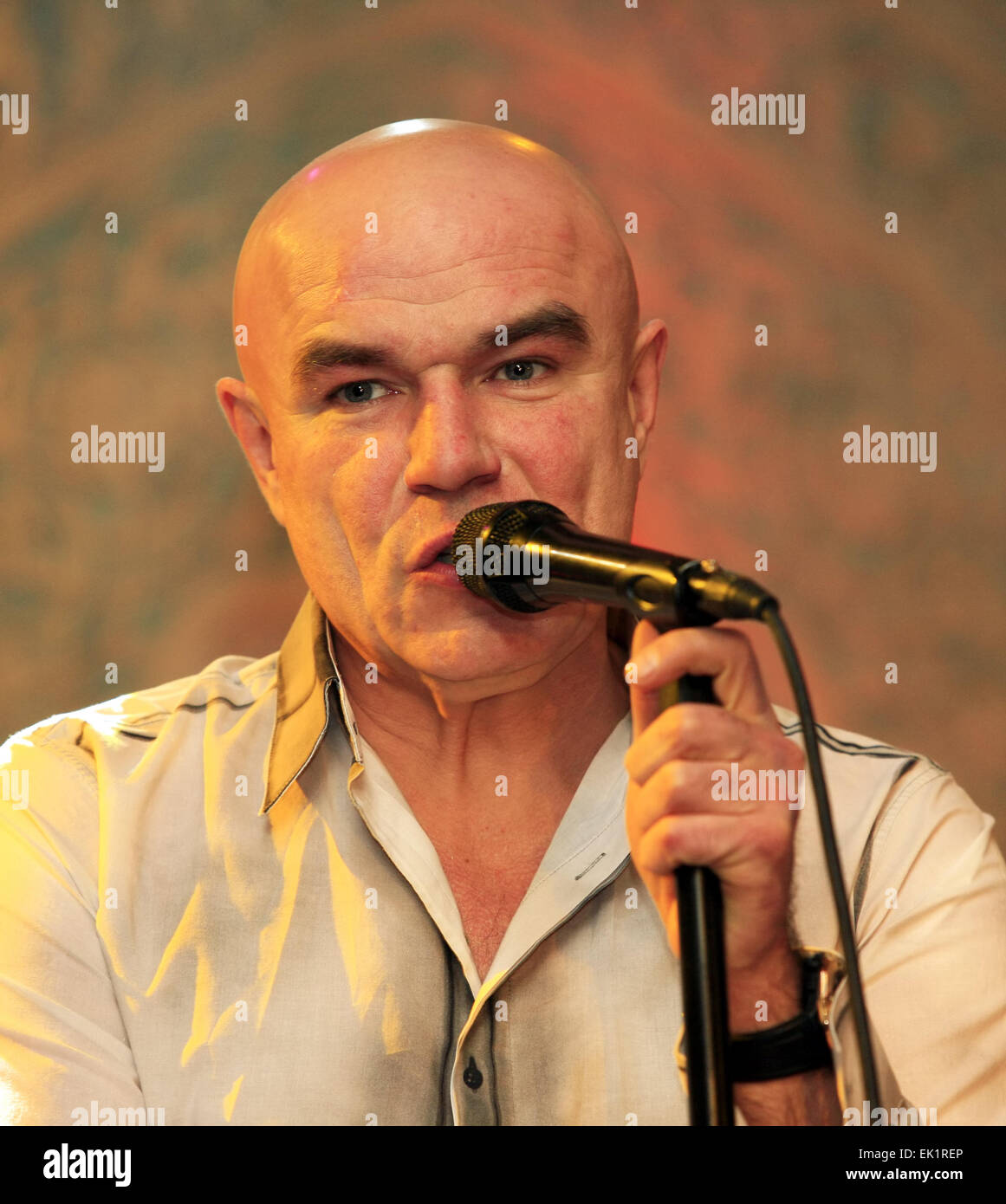 Russian pop music hi-res stock photography and images - Alamy