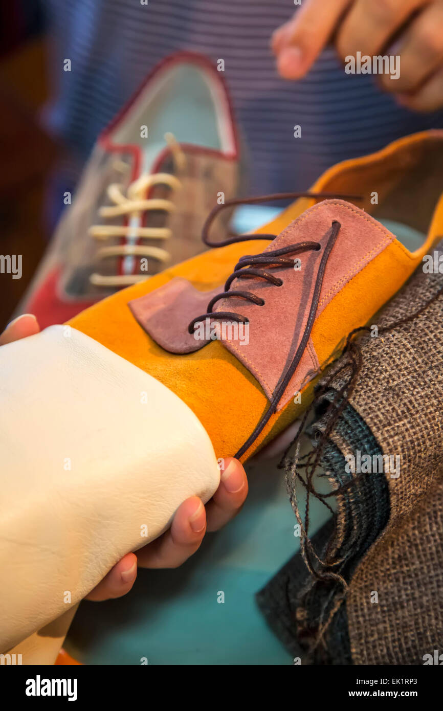 Traditional shoe making hi-res stock photography and images - Alamy