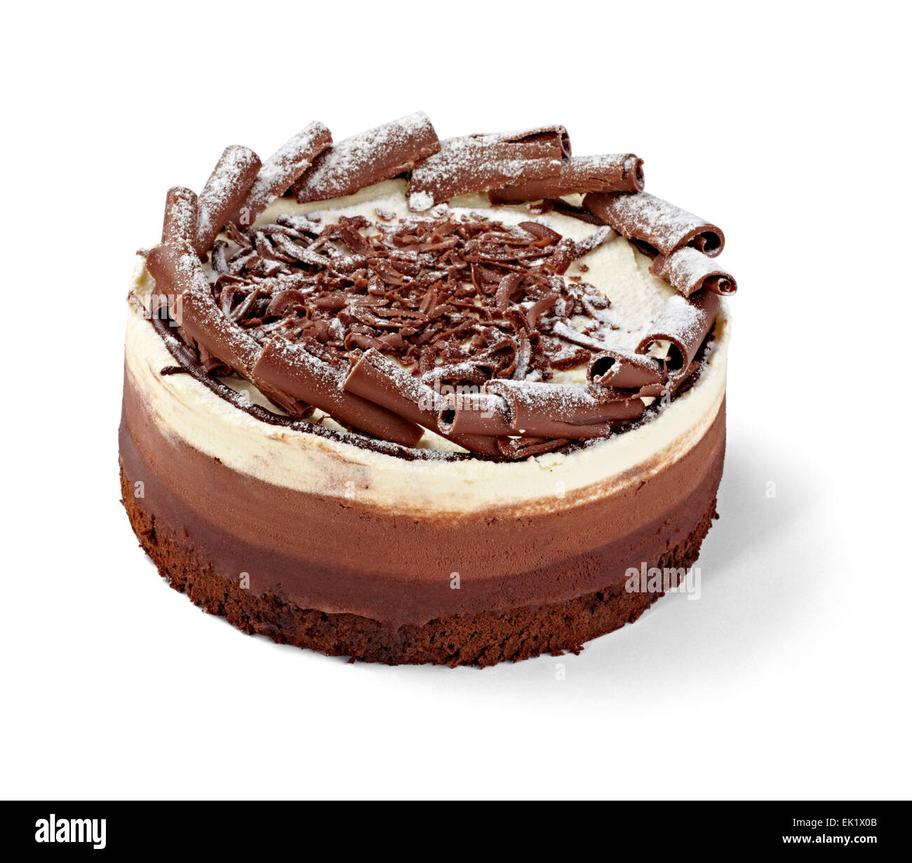 close up of a chocolate cream cake on white plate Stock Photo - Alamy
