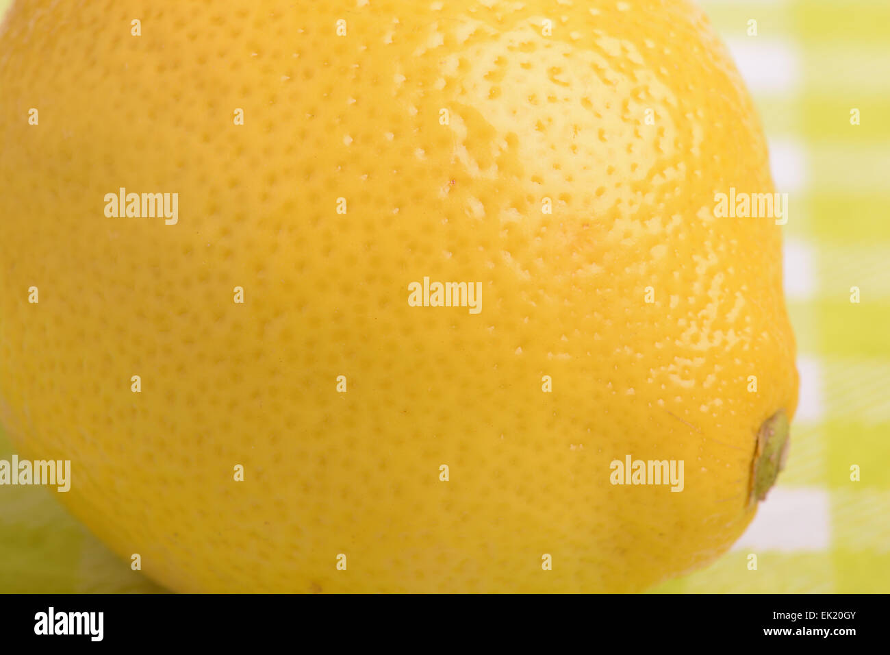 fresh lemon close up Stock Photo - Alamy