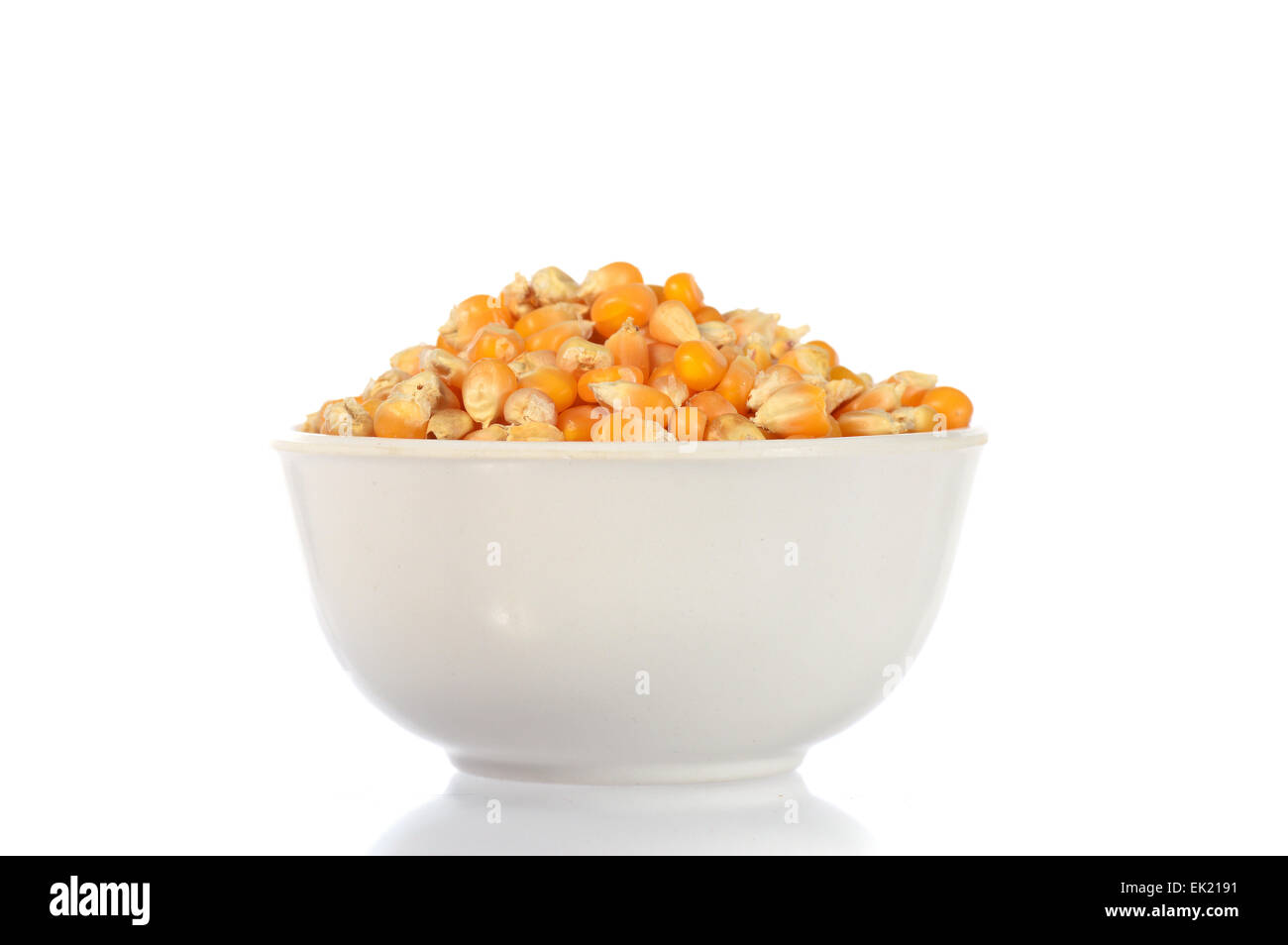 Dried corn used for making popcorn Stock Photo - Alamy