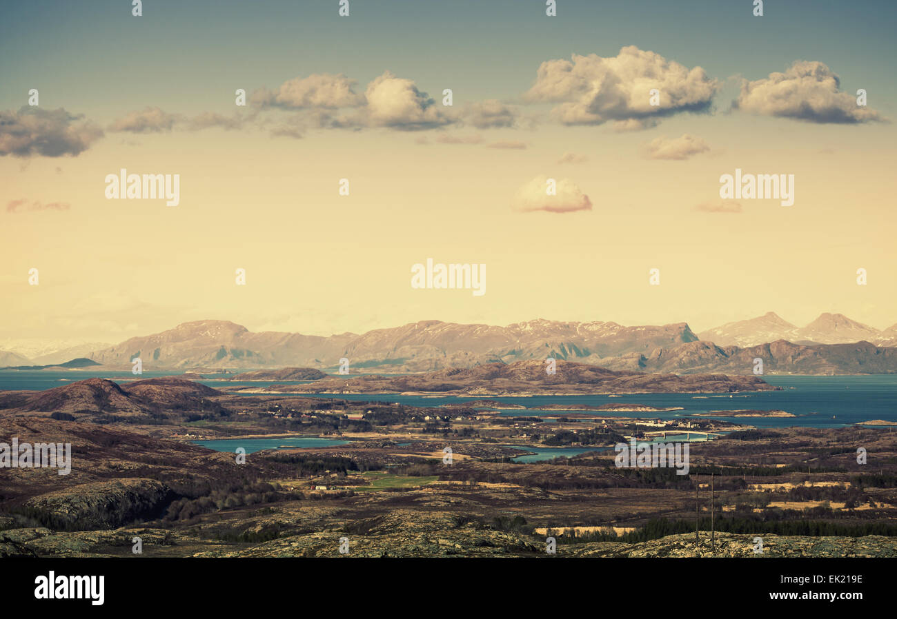 Retro style sky with mountains hi-res stock photography and images - Alamy