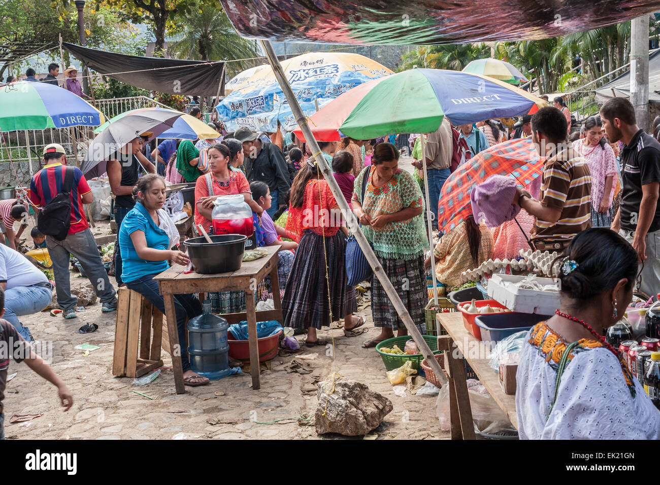 Market day on Lanquin town in Guatemala Stock Photo - Alamy