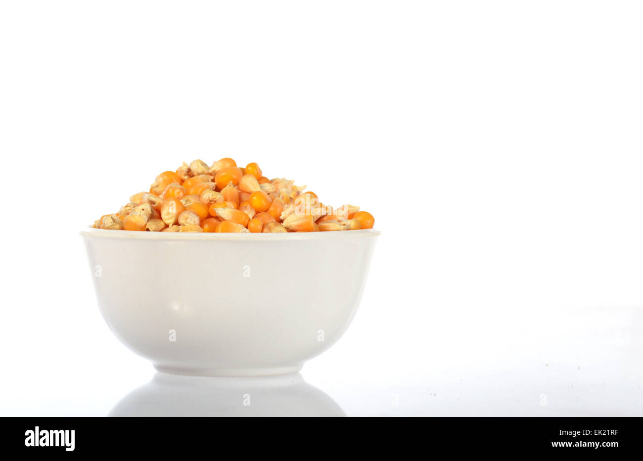 Dried corn used for making popcorn Stock Photo - Alamy