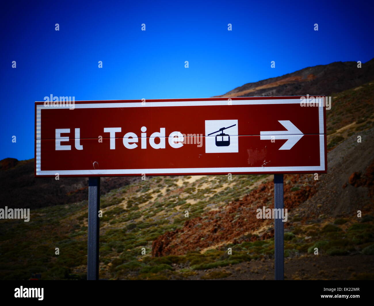 Tourists information signs at Mt Teide Parque Nacional del Teide ...