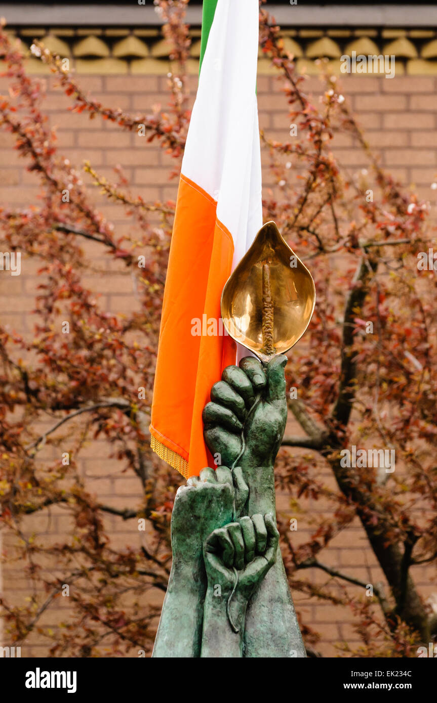 Irish Republican memorial Garden, An Tine Bheo, Short Strand, Belfast ...