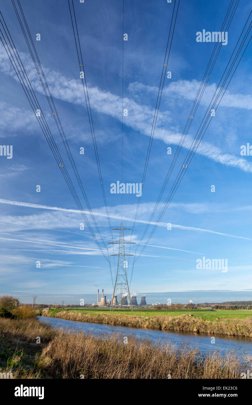 Ferrybridge power station hi-res stock photography and images - Alamy