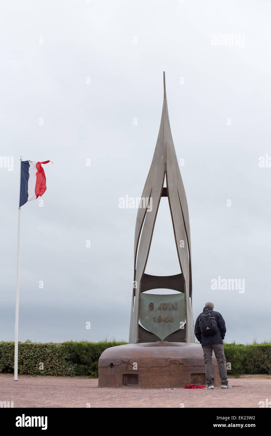 Overlord flags hi-res stock photography and images - Alamy