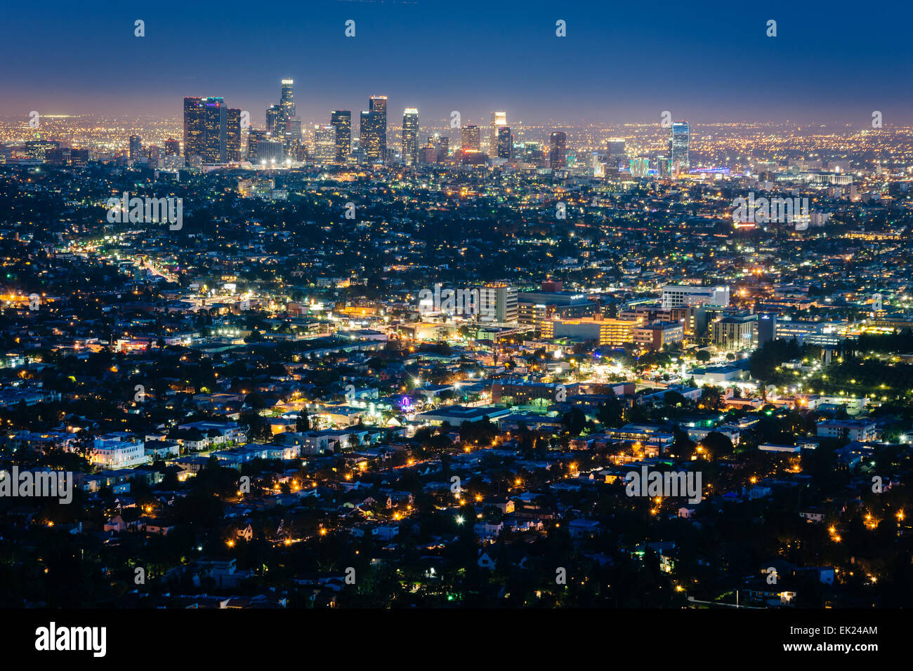 View of the downtown Los Angeles skyline at night, from Griffith ...