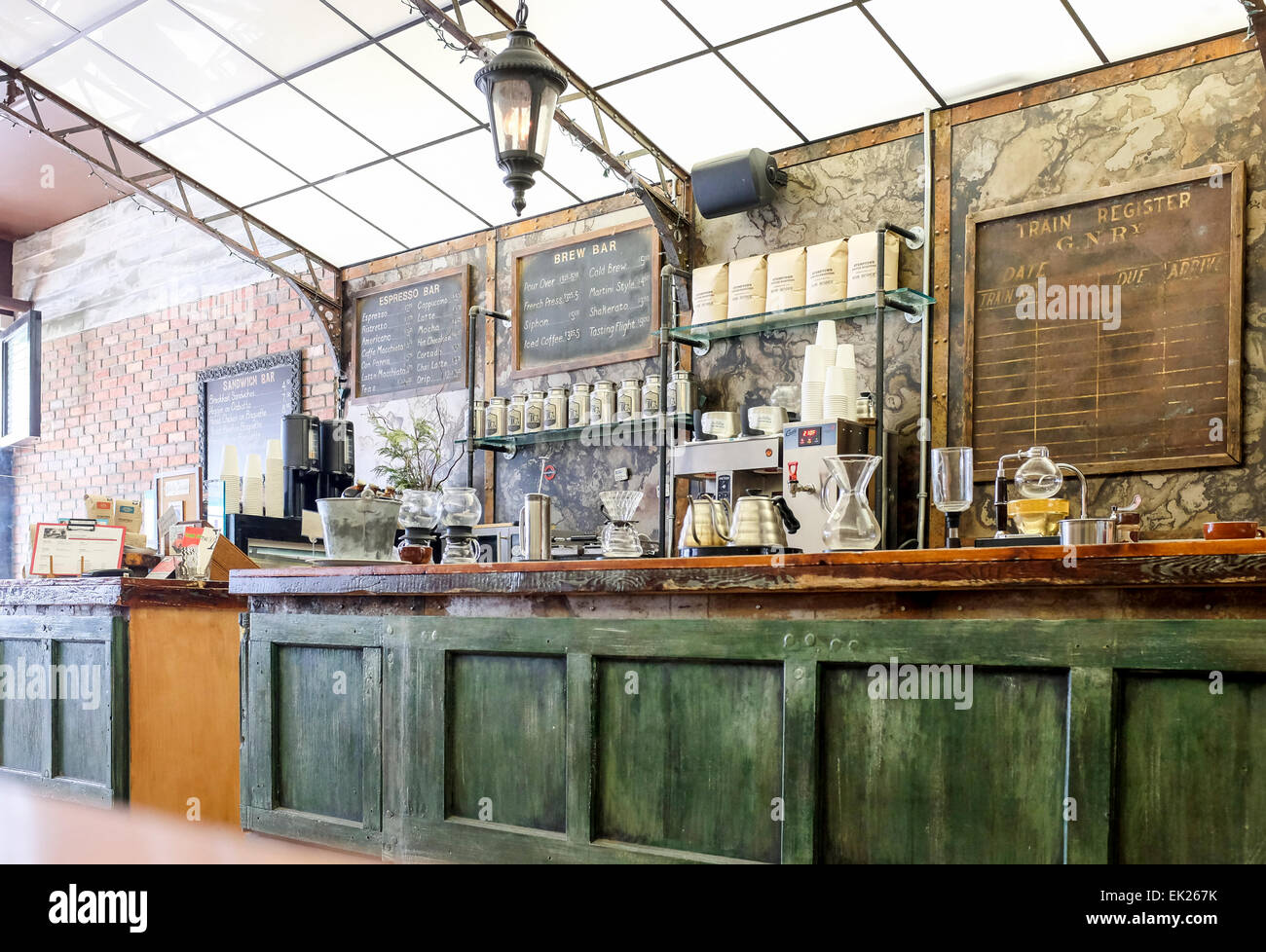 Platform 7 cafe, Vancouver, Canada Stock Photo - Alamy