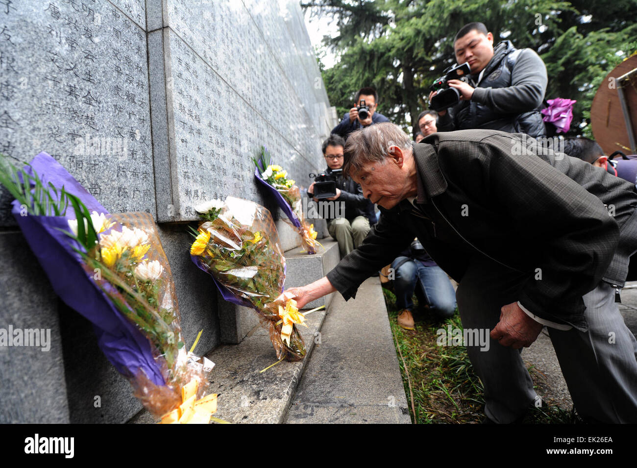 Nanjing massacre women hi-res stock photography and images - Alamy