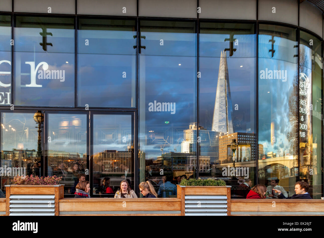 City of London Workers Enjoying A Drink After Work, The Oyster Shed ...