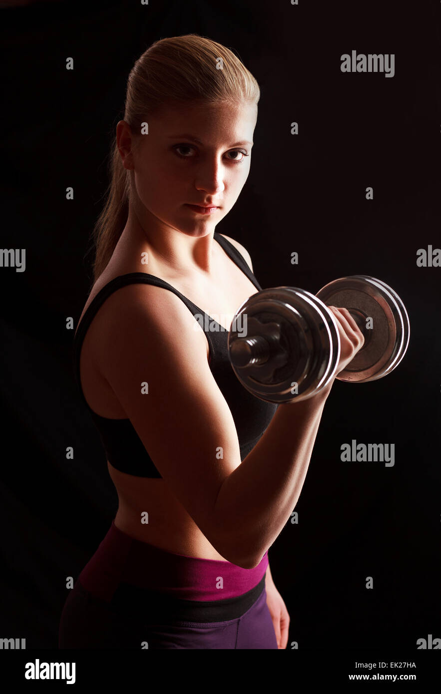 Muscular body build hi-res stock photography and images - Alamy