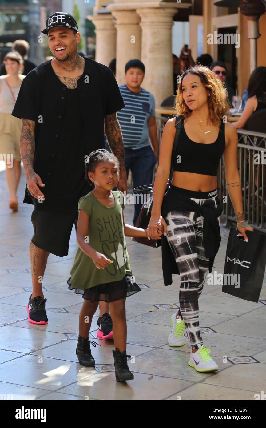 Chris Brown Fidanzata Karrueche Incinta Mediatakeout