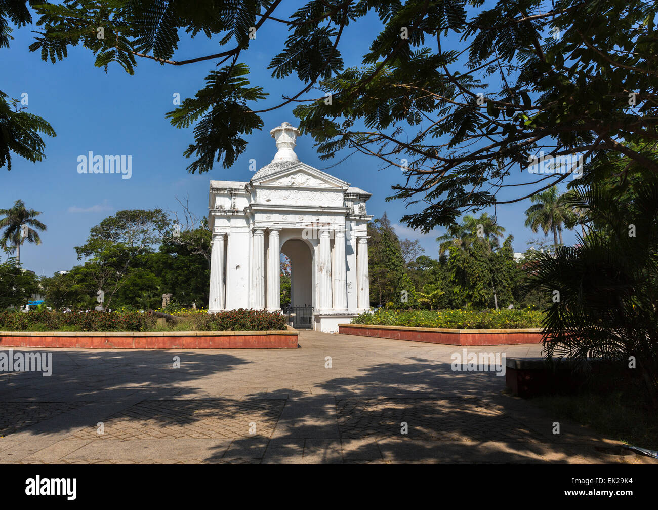 Park Monument (Aayi Mandapam) in Government Park (Bharati Park ...
