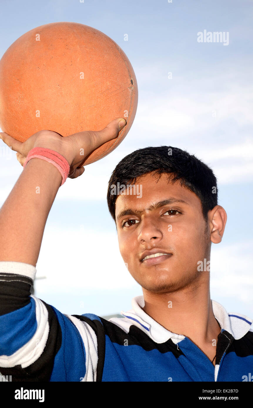 Young asian basketball player hi-res stock photography and images - Alamy