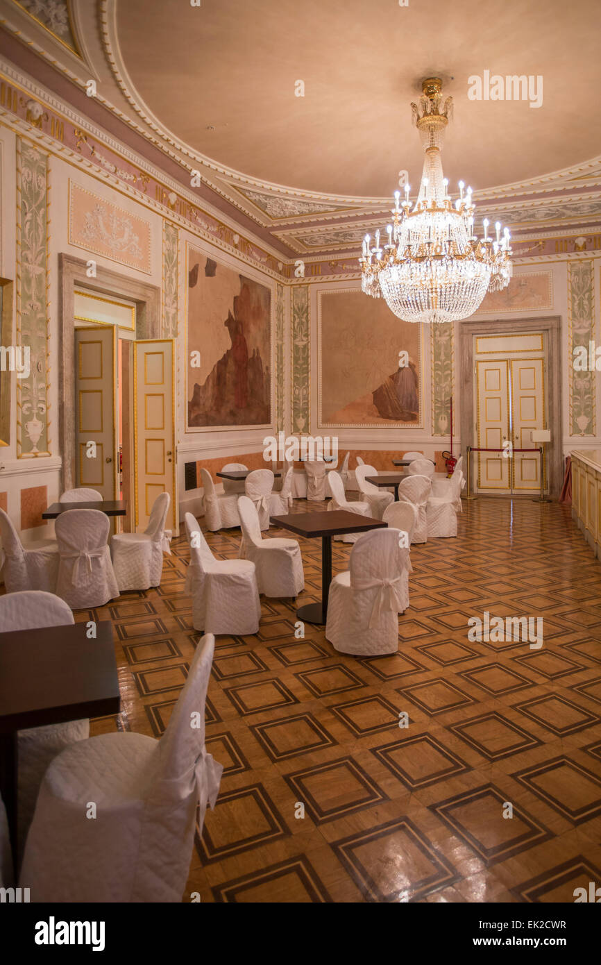 Opera house venice hi-res stock photography and images - Alamy