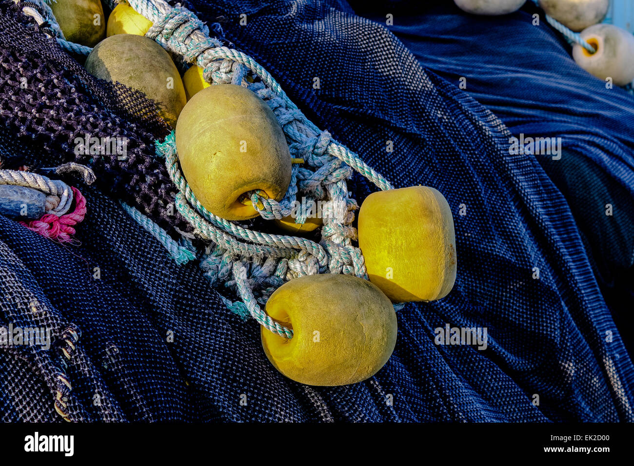 fishing net floats and rope Stock Photo - Alamy