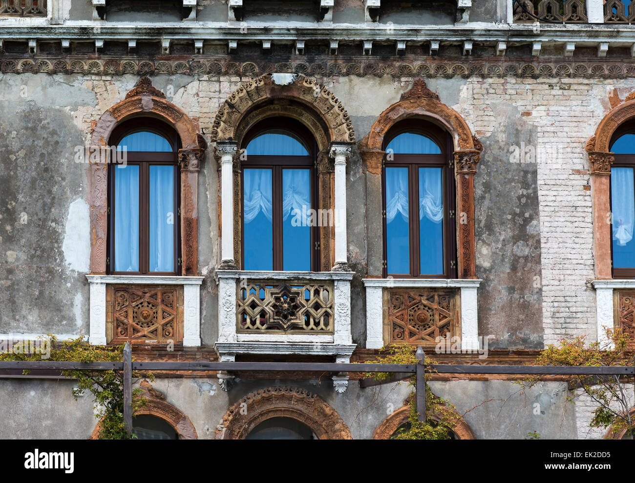 Windows, Venice, Italy Stock Photo - Alamy