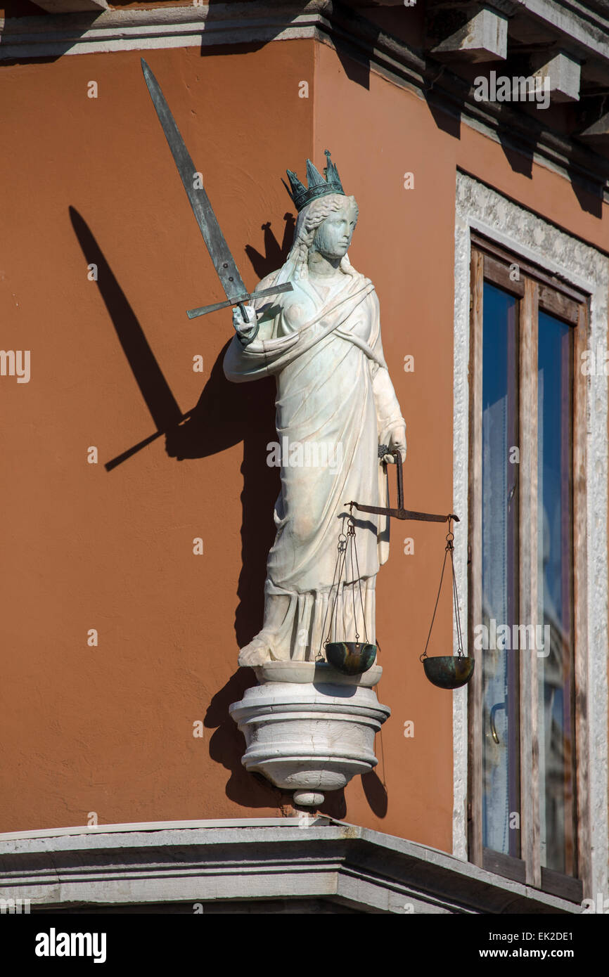 Venetian sword hi-res stock photography and images - Alamy