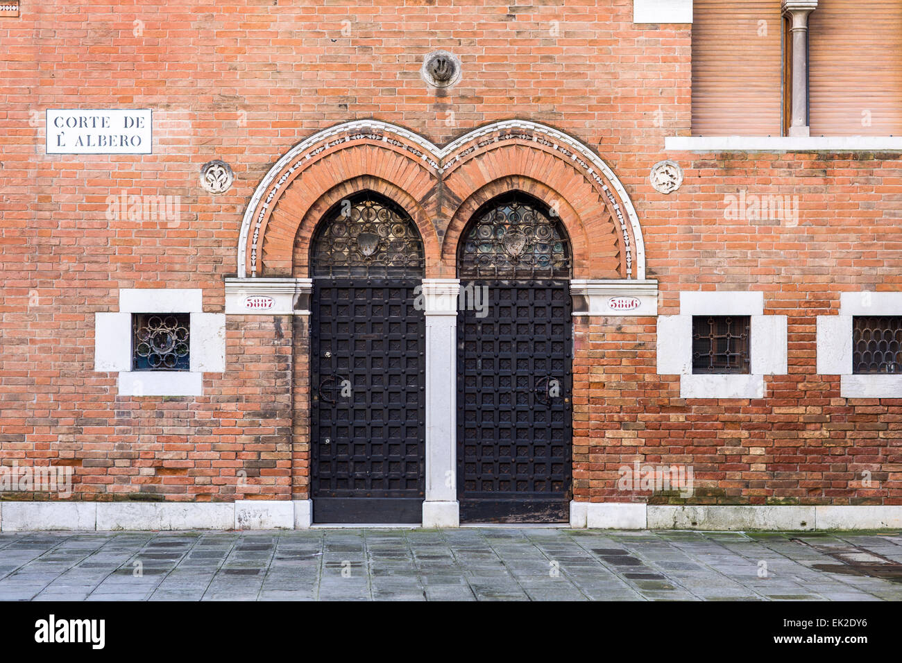 Building and Door, Venice, Italy Stock Photo - Alamy