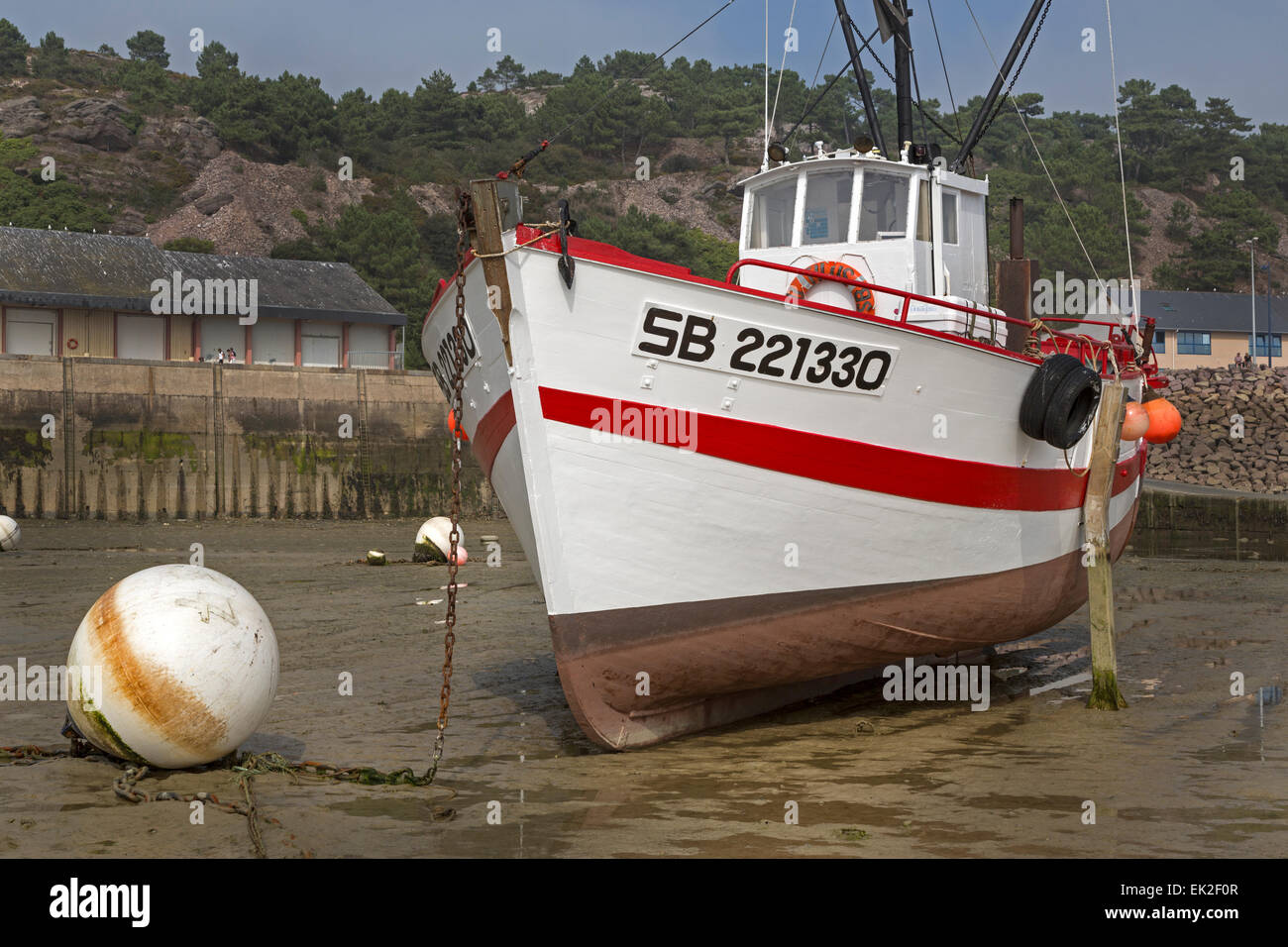 Smack boat hi-res stock photography and images - Alamy