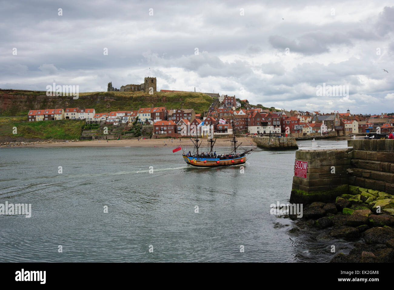 Whitby ship hi-res stock photography and images - Alamy