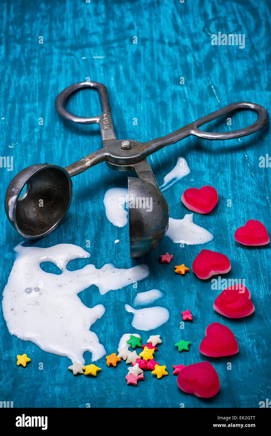 puddle of melted ice cream Stock Photo - Alamy
