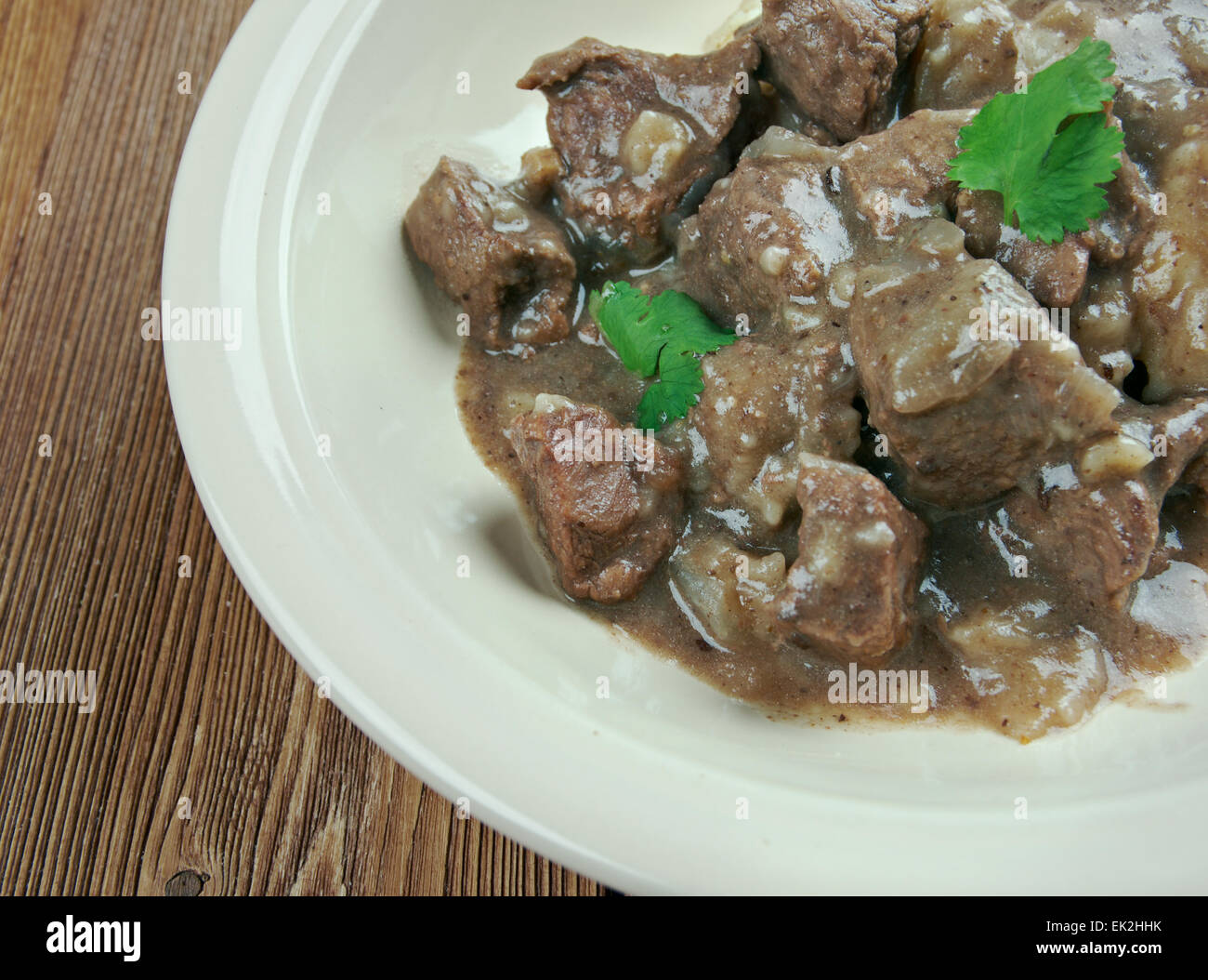 Hachee - Dutch Beef & Onion Stew. traditional Dutch stew based on diced ...