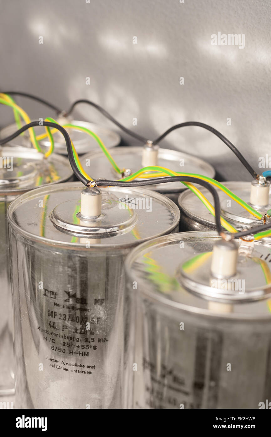 Dangerous monster sized capacitors wired in parallel with heavy gage ...