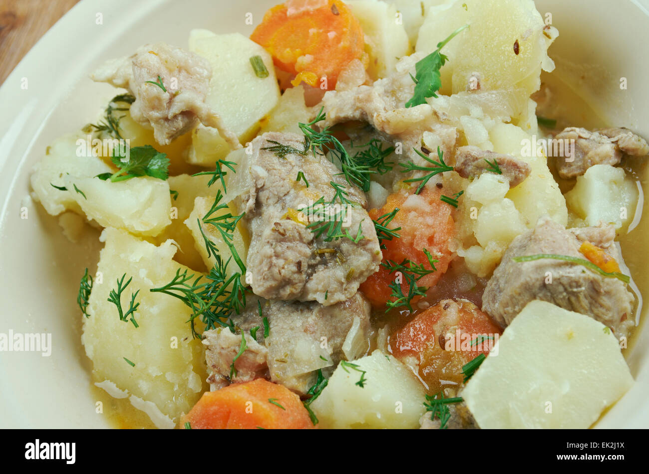 Pichelsteiner - German stew that contains several kinds of meat and ...