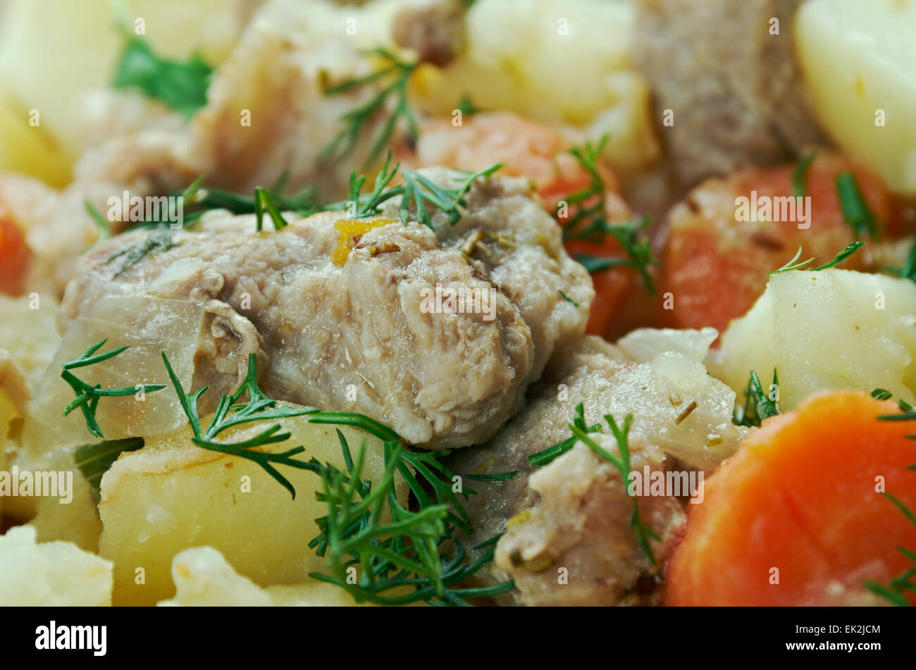 Pichelsteiner - German stew that contains several kinds of meat and ...
