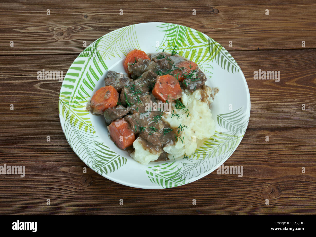 Daube stew - classic Provença French stew made with inexpensive beef ...
