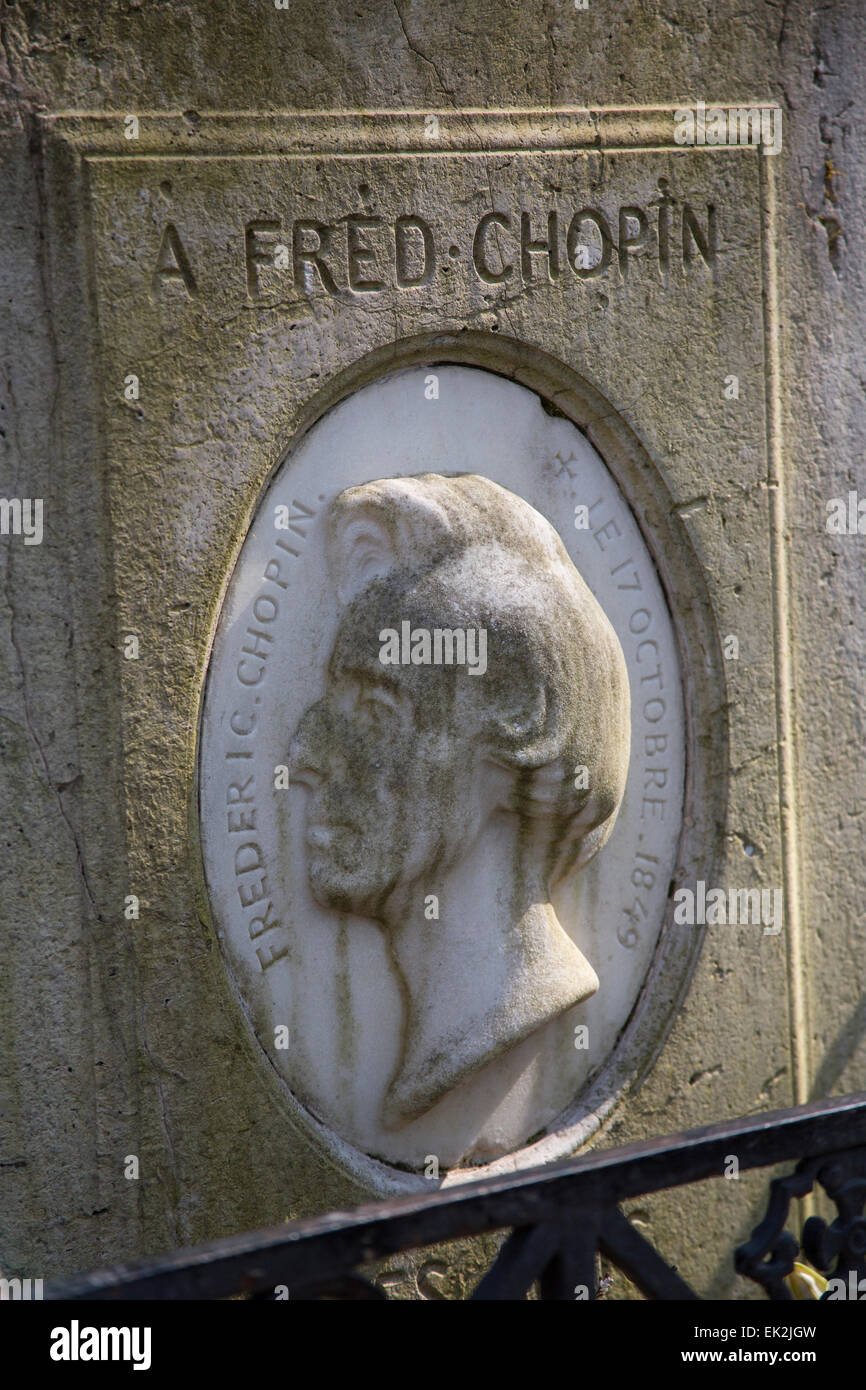 A. Fred Chopin grave site Père Lachaise Cemetery Paris France Stock ...