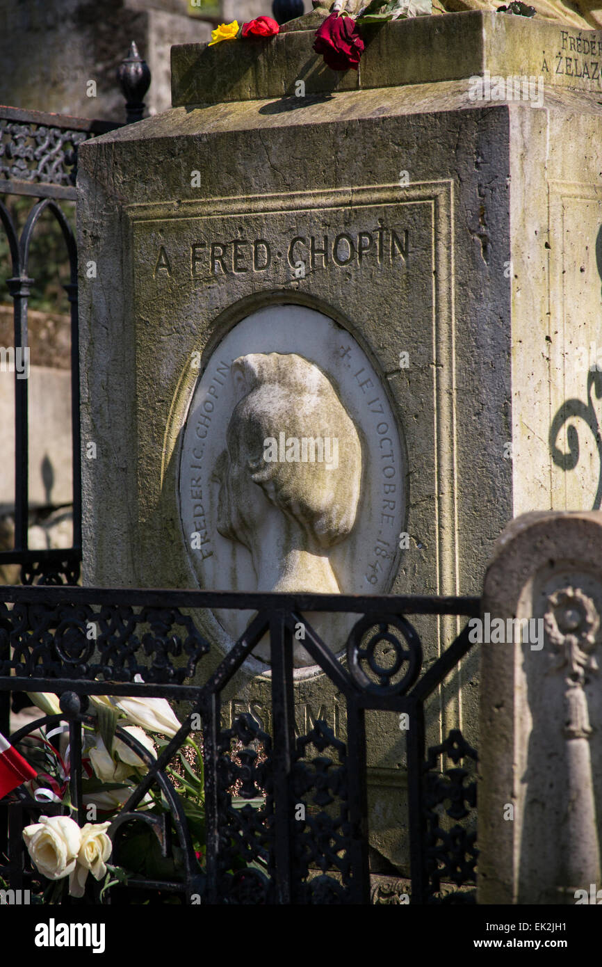 A Fred Chopin grave site in Père Lachaise Cemetery Paris France Stock ...