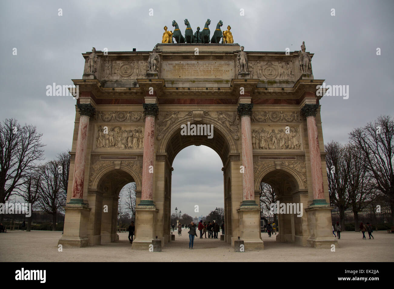 Archway at the louvre hi-res stock photography and images - Alamy