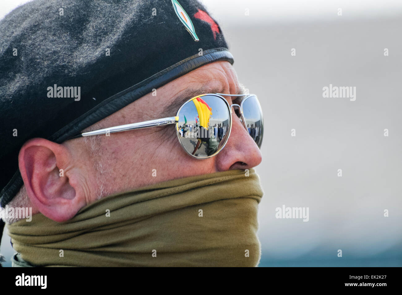 A man dressed in Irish Republican paramilitary uniform from the IRSP ...
