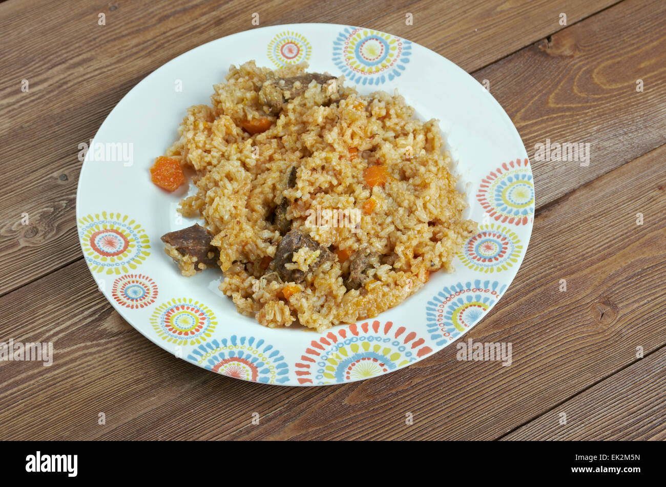 Chegdermeh - Turkmen traditional food is cooked simultaneously with ...
