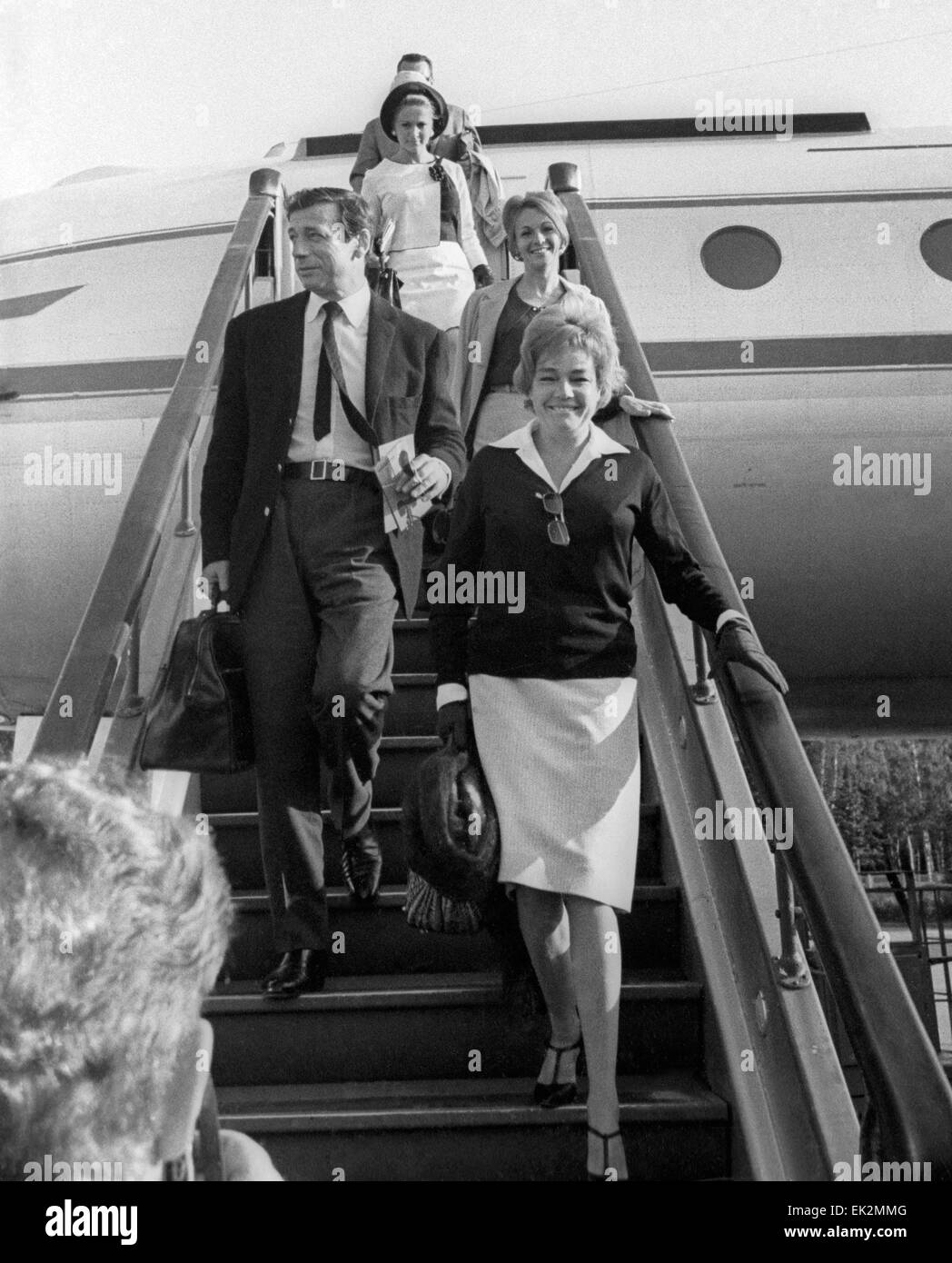 Yves Montand High Resolution Stock Photography and Images - Alamy