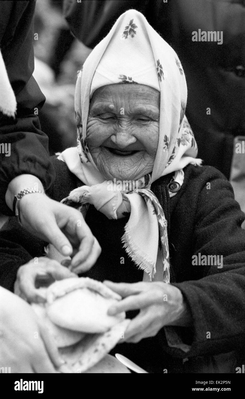 Mari Woman High Resolution Stock Photography and Images - Alamy