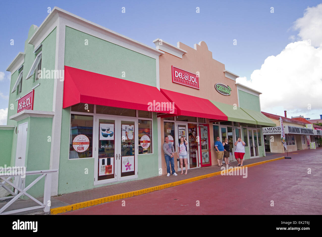 Red shop front in antigua hi-res stock photography and images - Alamy