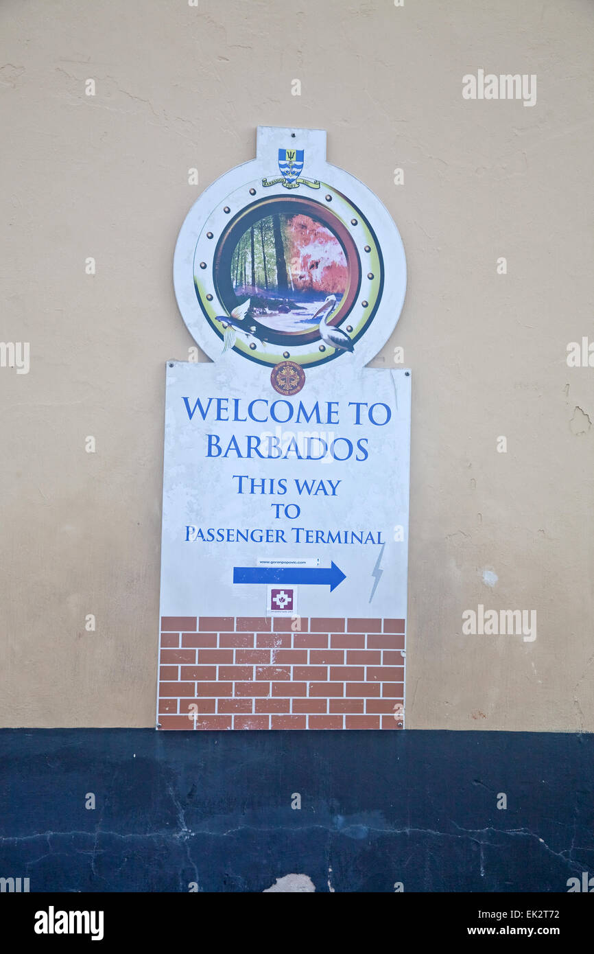 Cruise terminal barbados hi-res stock photography and images - Alamy