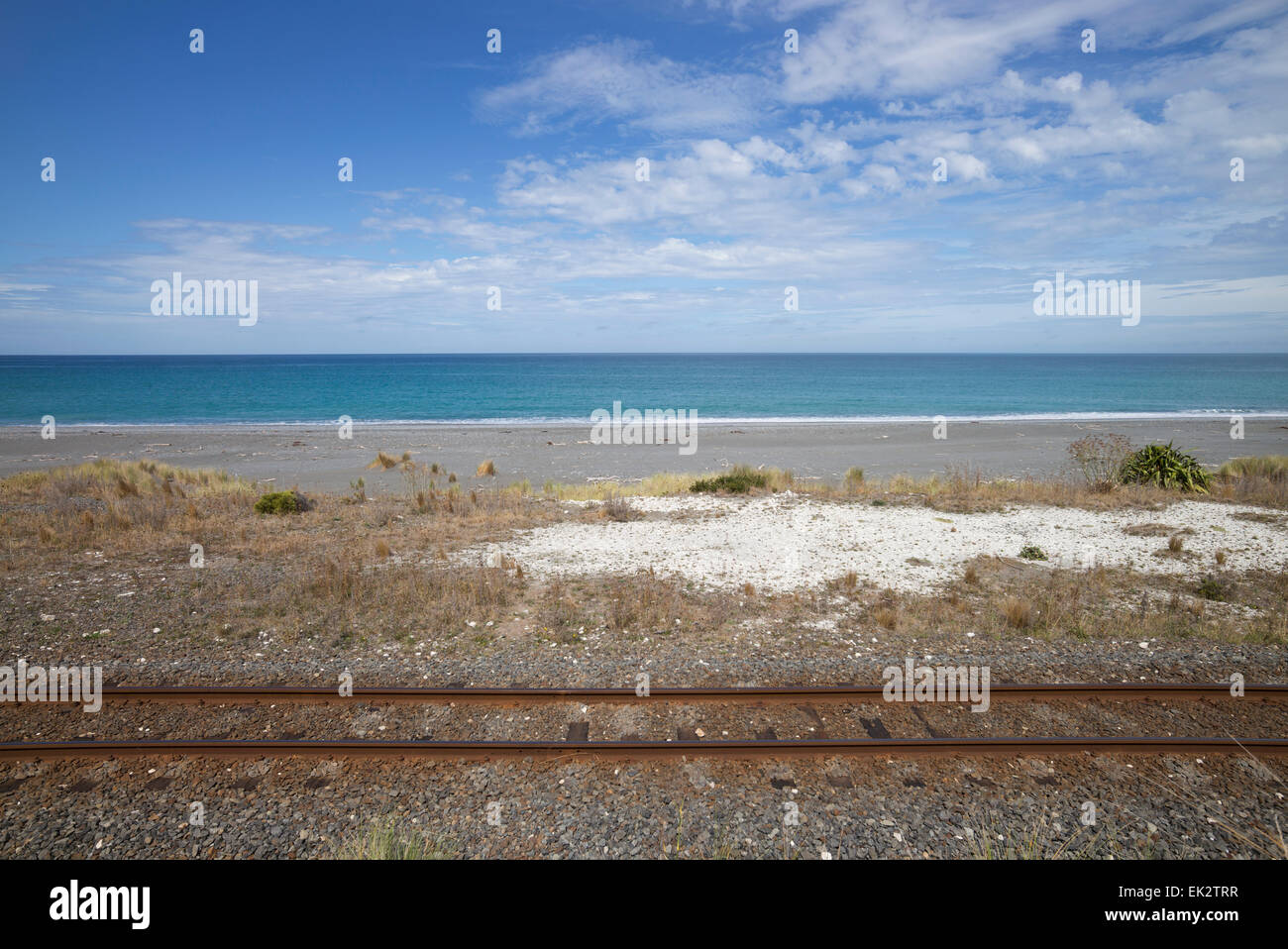 Railway track on east coast, south island, New Zealand Stock Photo - Alamy