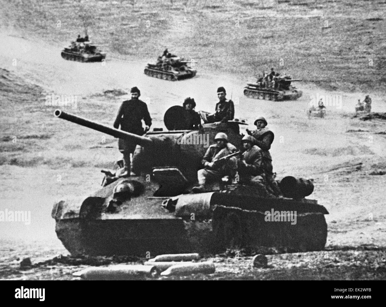 Soviet Tanks Black and White Stock Photos & Images - Alamy