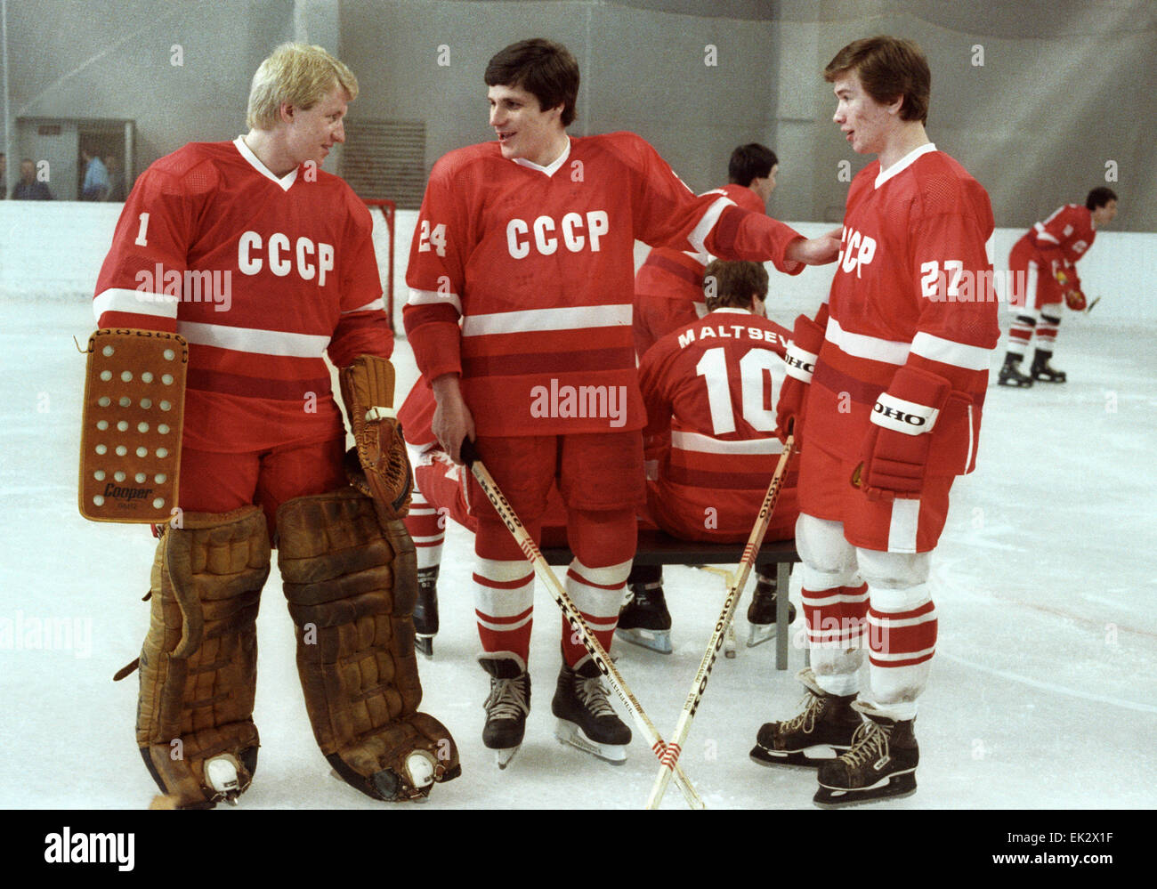 Ussr Ice Hockey National Team High Resolution Stock Photography and ...