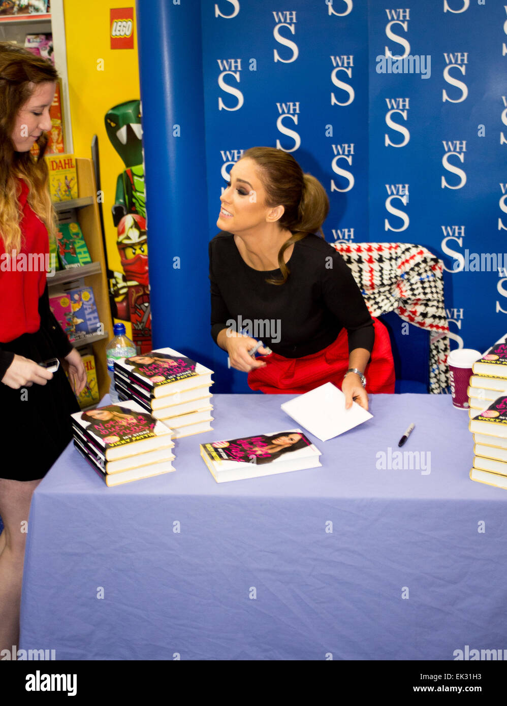 Vicky Pattison signs copies of her book 'Nothing But The Truth' at ...