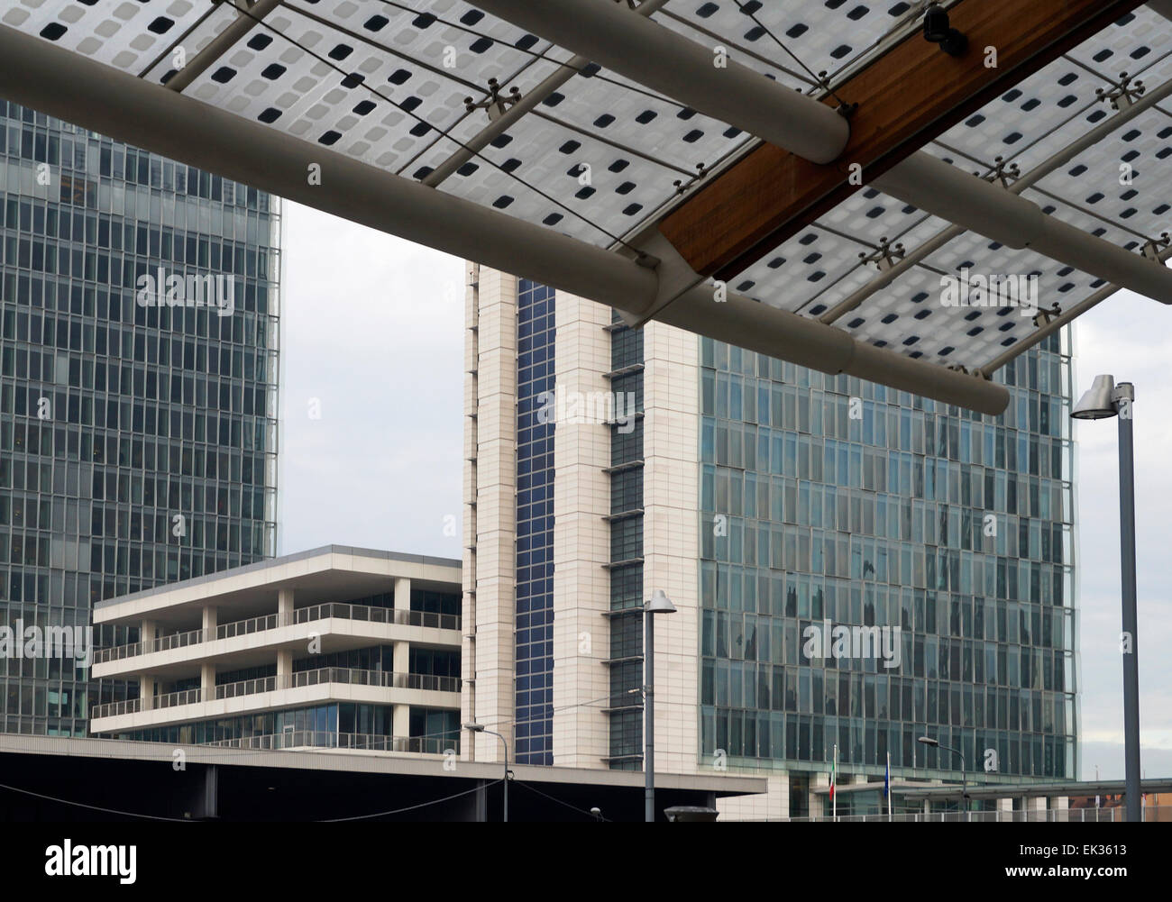 new buildings in Porta Nuova, Milan, Italy Stock Photo - Alamy