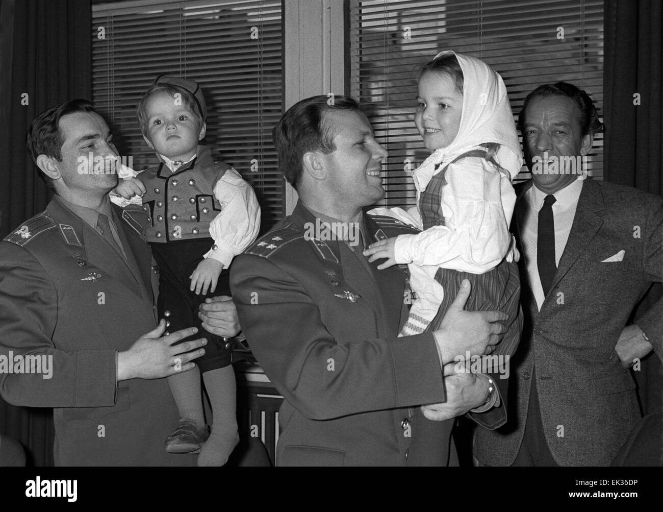 Yuri Gagarin And Children High Resolution Stock Photography and Images ...