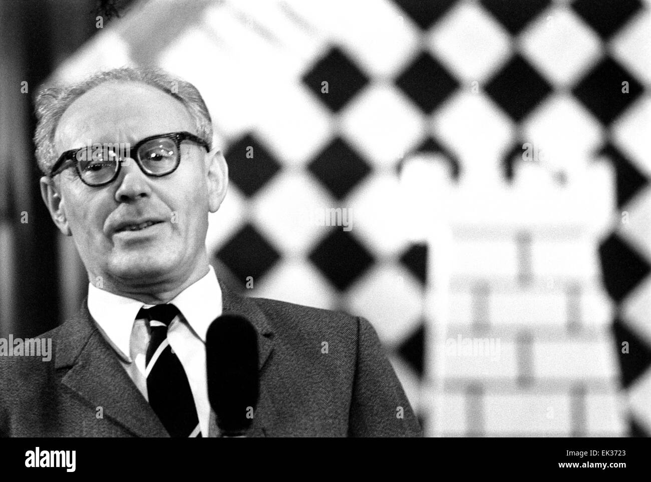 Mikhail Botvinnik High Resolution Stock Photography and Images - Alamy